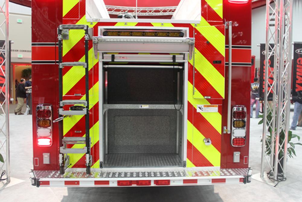 Ziamatic Corporation » 12″ Width Swing Out & Down Vehicle Ladders